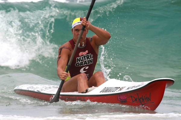 Moodie makes strong comeback in surf series | infonews.co.nz New ...
