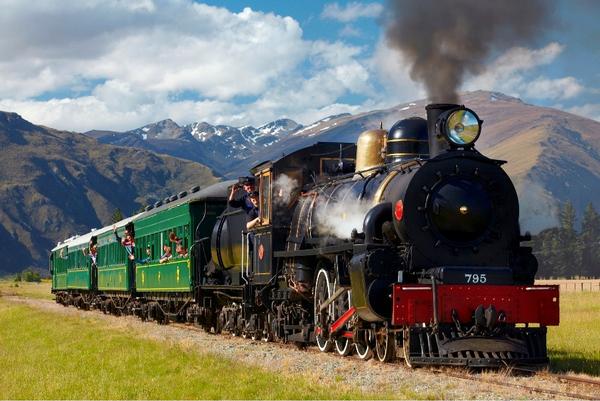 Full steam ahead once more for the Kingston Flyer. | infonews.co.nz New ...