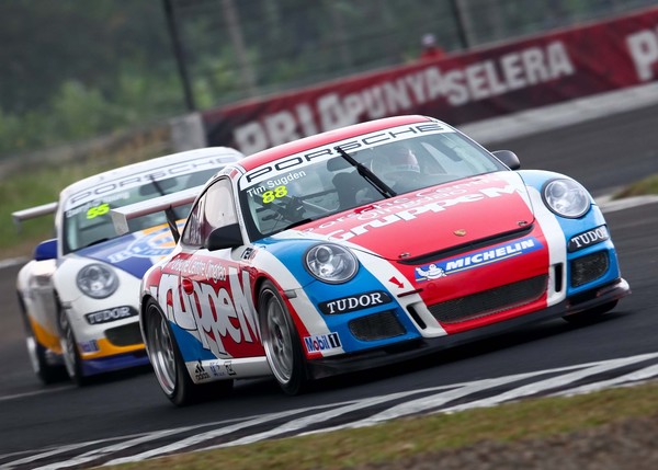 Watts and Baird Set to Mix it Up in Singapore | infonews.co.nz New ...