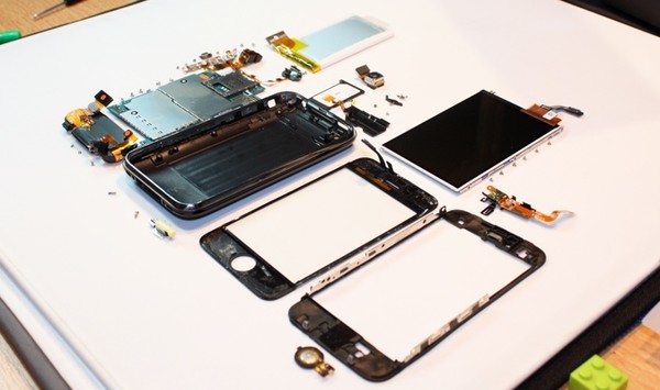 iPhone 3GS costs US$178.96 to build | infonews.co.nz New Zealand News