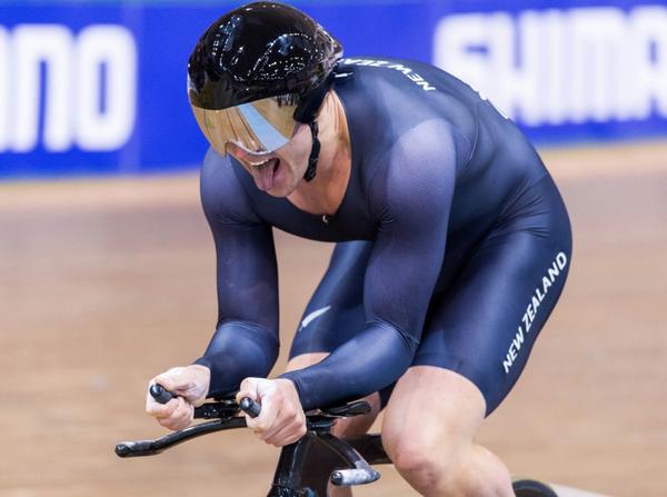 Van Velthooven scores silver in opening day of World Track Cycling ...