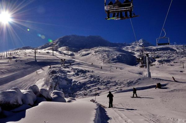 Mt Ruapehu all set for school holidays with snow and good weather ...