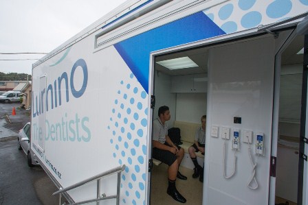 Thumbs Up for Mobile Smile Unit | infonews.co.nz New Zealand News